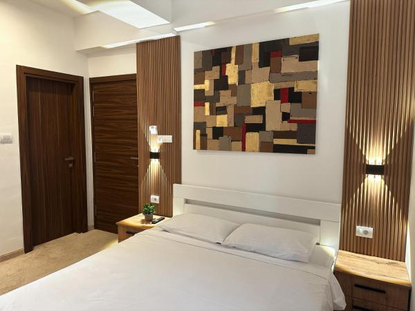 Hillside Garden By Sienna - Skopje