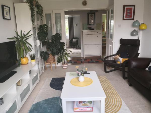 The Peak Retreat - Glossop