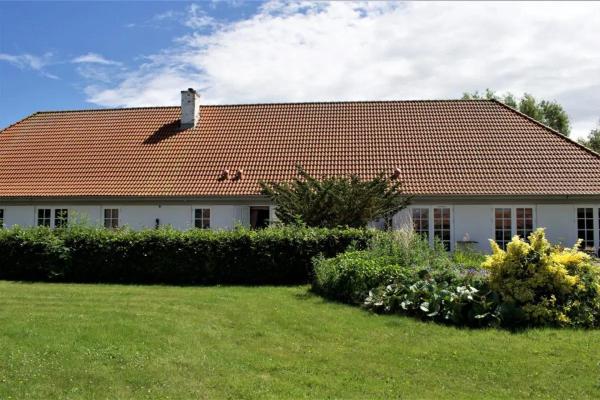 Wonderful 3 Bedroom House For 6 Persons Near Beach - Free Parking - Odense