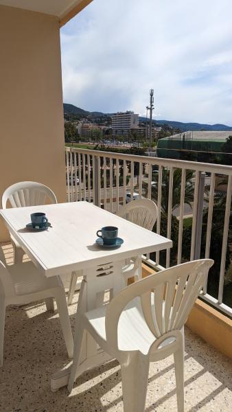 Studio Avec Coin Nuit 100m De La Plage - La Londe-les-Maures