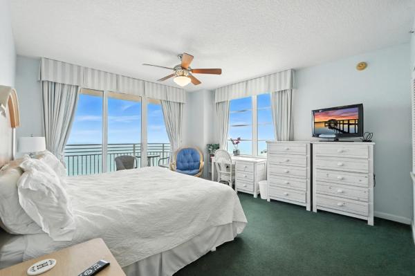 *New Listing* Ocean Front Oasis 2br With Private Double Balcony At The Wyndahm Ocean Walk Resort - Daytona Beach