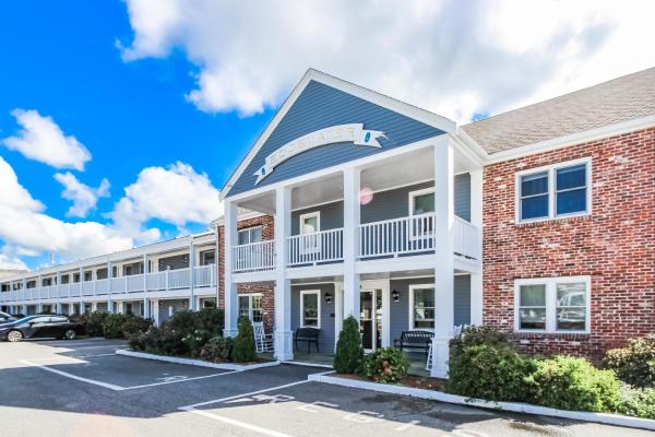 Edgewater Beach Resort - Harwich, MA