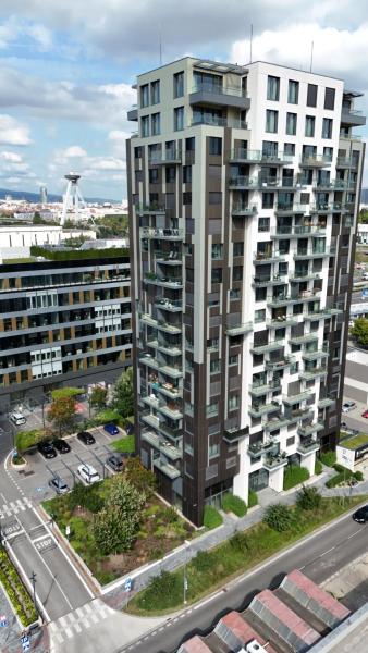 Ein Park Apartment With Free Parking - Bratislava
