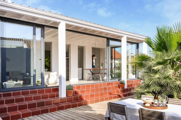 Josy Lodge - Peniche