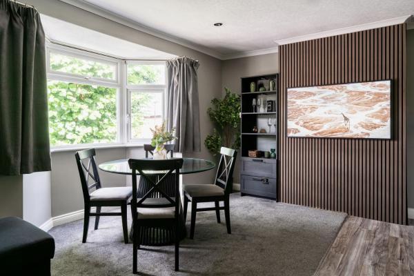The Willow, Stylish & Central Home With Parking - King Power Stadium