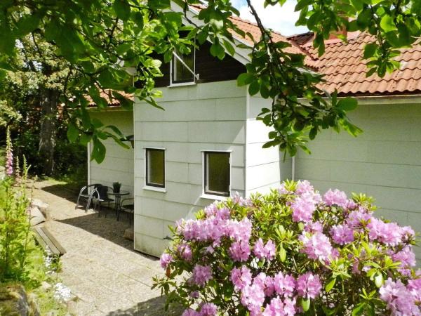 6 Person Holiday Home In Brastad-by Traum - Suède