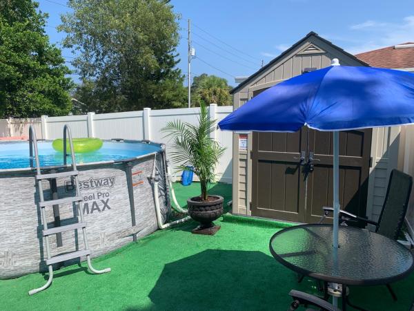 River Side Downtown 3 Mins Away!! - New Port Richey, FL