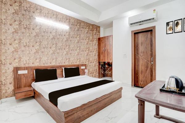 Collection O Palwal-aligarh Crossway Formerly Hotel Kadamb - Palwal