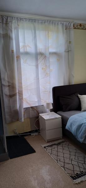 Chambre Privee Dans Chalet - Sint-Niklaas