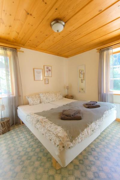 Skålsjögården Timber Lodge - Suède