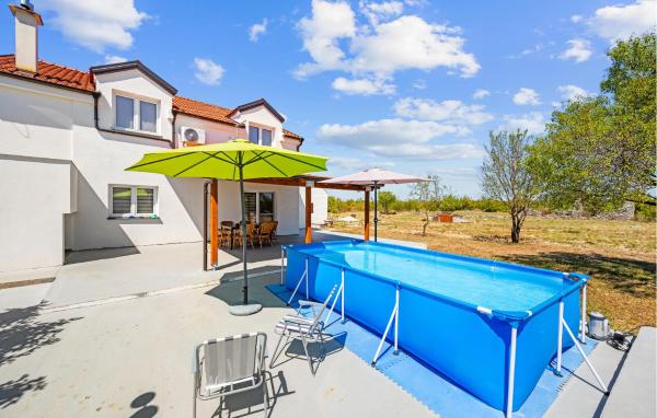 Cozy Apartment In Dragisici With Wifi - Pirovac