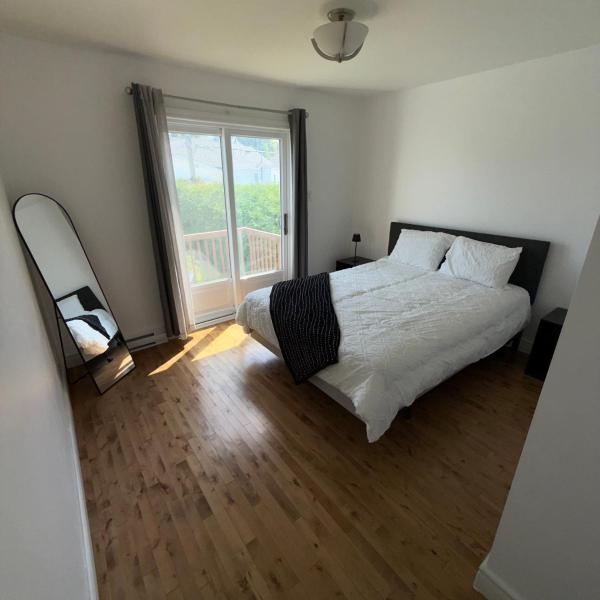 Chambre à Louer Proche De Montréal - Brossard