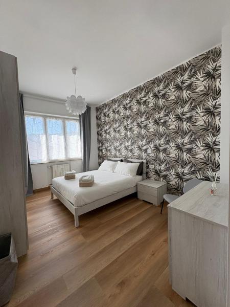 Bright And Spacious Elegant Apartment 5 Min Airport - Genoa