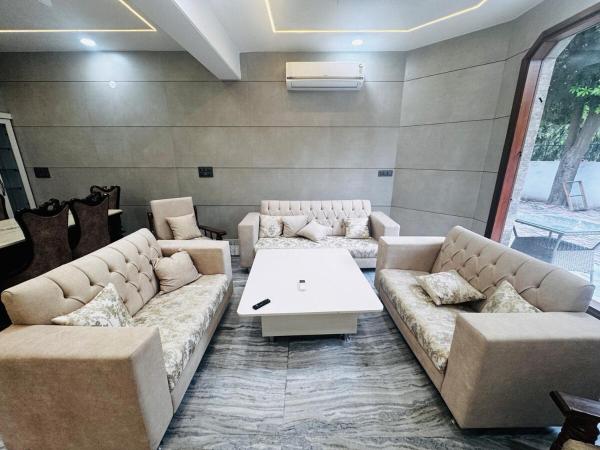 Ambar Villa - Sahibzada Ajit Singh Nagar