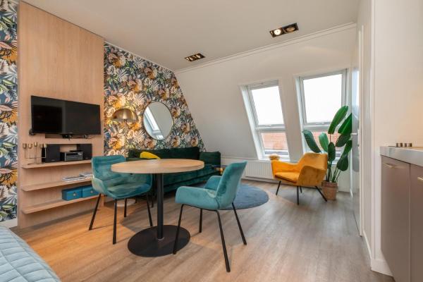 Welcome In - Onderaan De Duinen, In Het Centrum - Langstraat 29 Zoutelande - オランダ