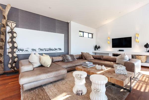 Exclusive Property ! - Camps Bay