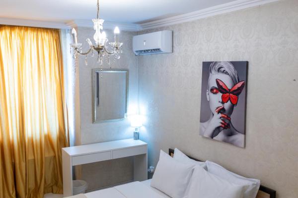Megy's 3rd Top Central Room - Sofia