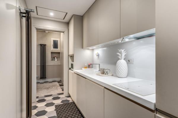 Ibernesi Luxury Home - Rome