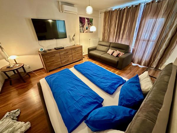 Unique Main Square Apartment - Poprad