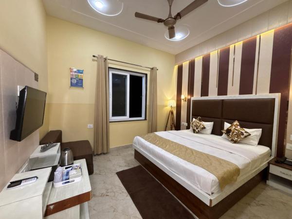The Orchid Retreat - Agra