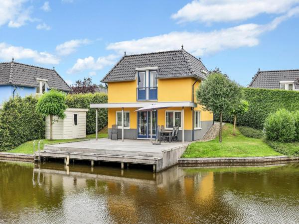 Waterfront Villa Near Groningen - Assen