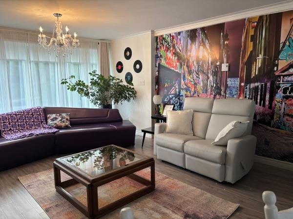 Le Vétérans , Au Cœur Du Centre-ville , Tout à Pied ! - Lac-Mégantic