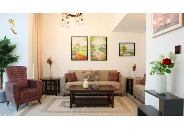 Meadow 3br Family Oasis With Pool - Minutes From Ferrari World & Yas Waterworld - Abu Dhabi