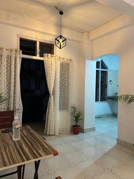 Sunrise Homestay - 구와하티