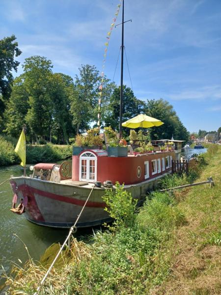 Sur La Somme à Bord De La Péniche Arche De Noé - Baie de Somme