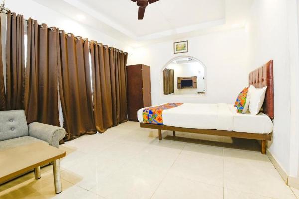 Hotel Calangute Ocean - Goa