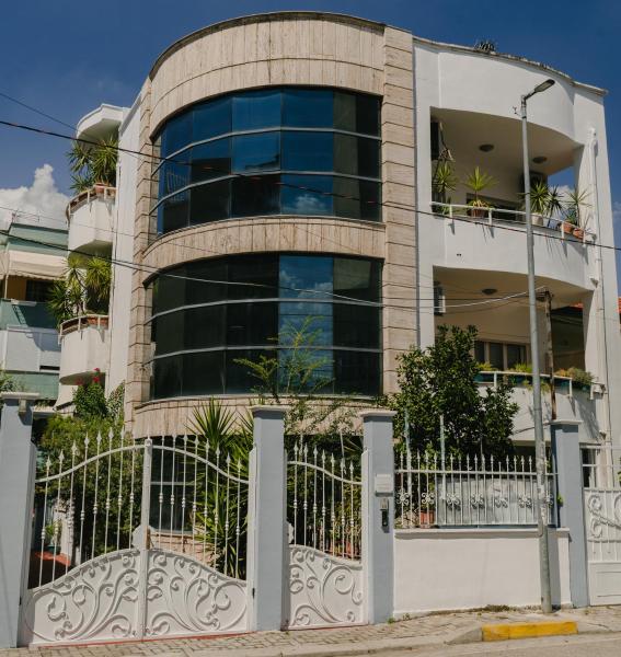 The Sunset - Rental Apartments & Villas - Tirana