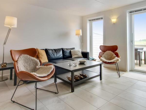 Apartment Maarit - 2-3km From The Sea By Interhome - Rømø