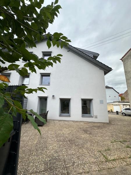 Große Ferienwohnung Gästehaus Neubau Merzig-besseringen 100 M2 - Merzig