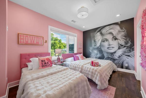 Bright 3br East Nashville Retreat 10 Min To Broadway - Nashville