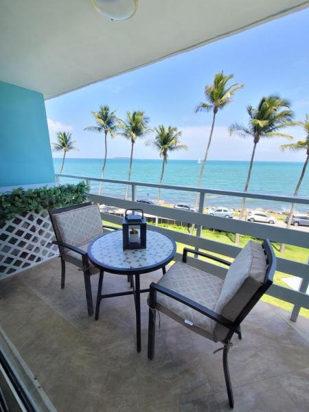 Couples Oceanview Getaway - Ceiba