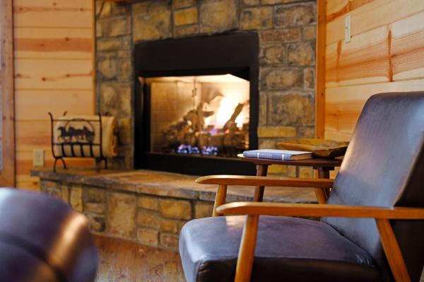 Fireside - Broken Bow, OK