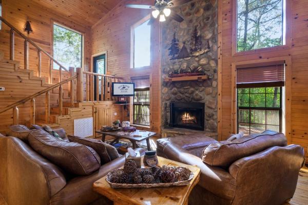 Spokane Cabin - 