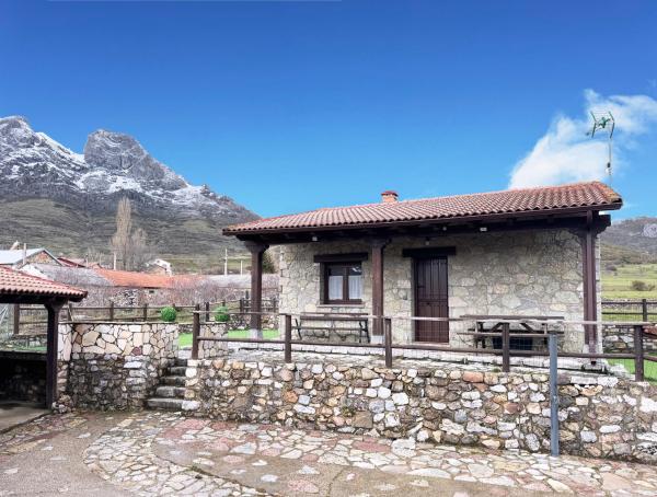 Tres Marías Lodge - Spain