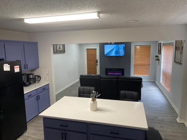 Peaceful 3br-2bath Family Retreat 15 Min To Seaworld, 6flags And Medical Center - San Antonio