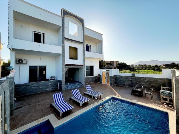 Nefertarie Private Villa - Luxor