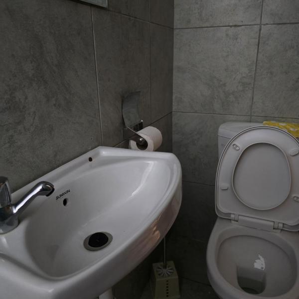 Nyabush Fedha Comfort Suites - Nairobi