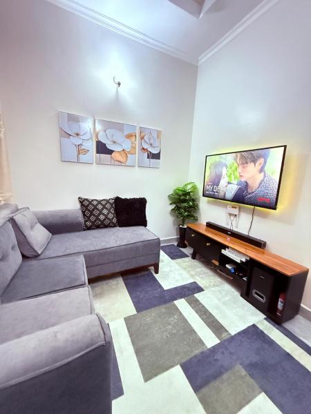 Millan House - Dar es Salaam