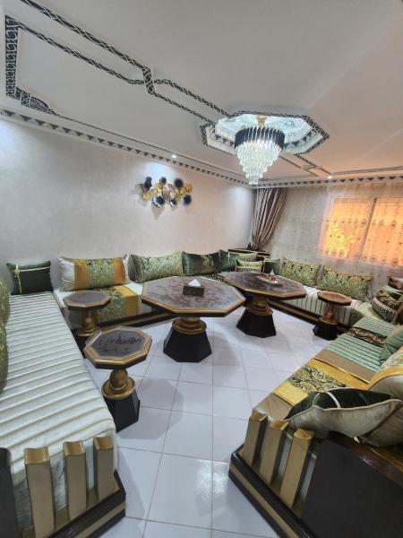 2 Bedroom Apartment, Living Room, Kitchen In Marrakech - Marrakesh