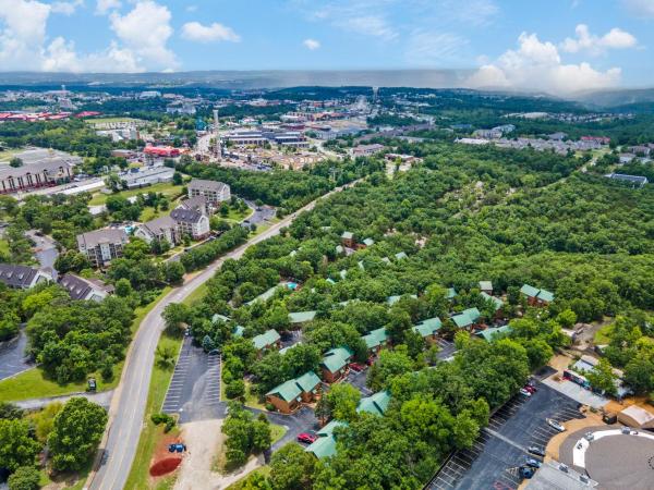 Cabins At Green Mountain - Branson, MO