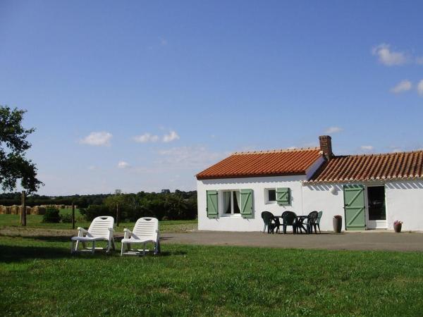 Gîte Authentique Avec Cheminée, Terrasse Privée, Accessible Pmr, Pêche Et Activités Ulm - Vendée - Fr-1-426-431 - Aizenay