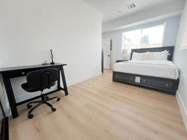 Culver Hideaway Private Room With Share Living Space D1d2 - West Hollywood