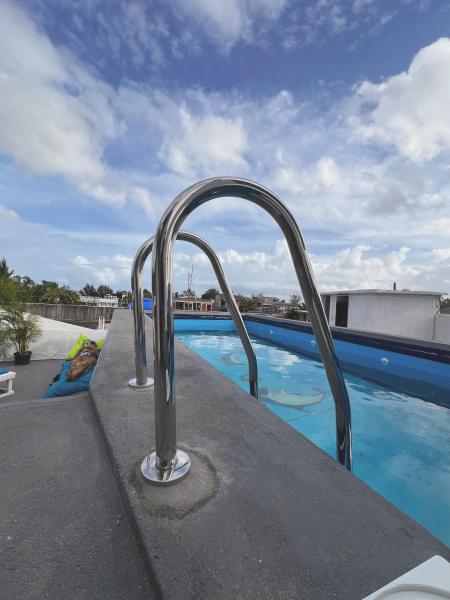 Island Wave Surf Hostel - Mirissa