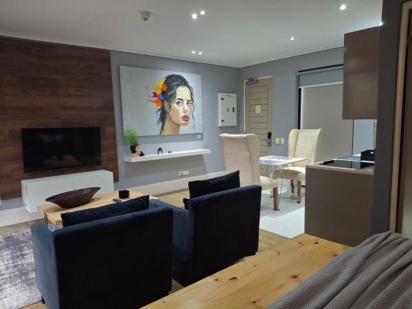 112 Luxury Studio At The Gallery - Knysna