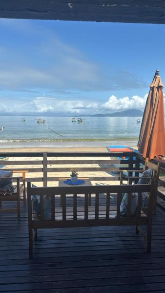 Casa Beira Mar Em Bombinhas - Porto Belo