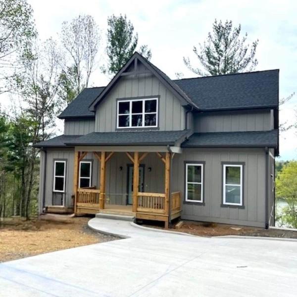 The Overlook At Lake James - Lake James, NC